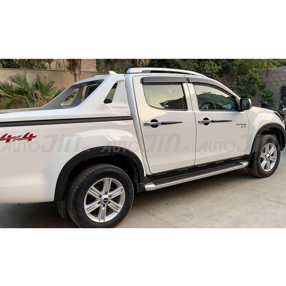 Over fenders / Fender Flares for Car & SUVs In Pakistan.